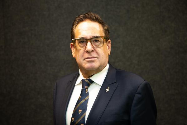 Dr Doron Samuell - Behavioural Economist | Consultant Psychiatrist