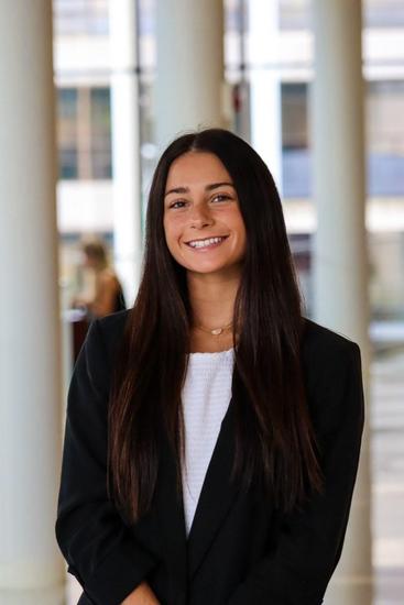 Isabella Dudek - Master of Science in Marketing Research and Analytics Graduate Student